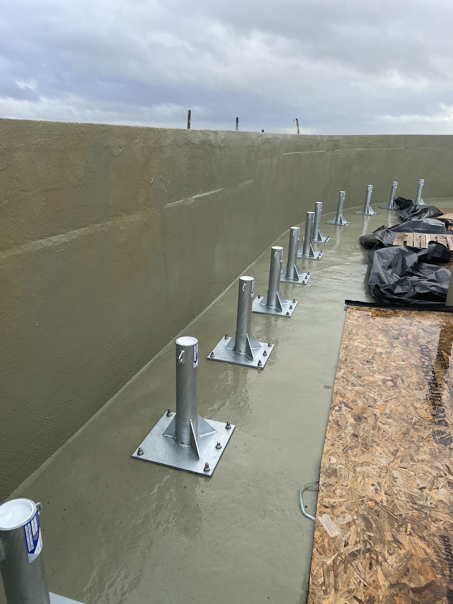 Facade Access & Davit Post - Dash4Safety
